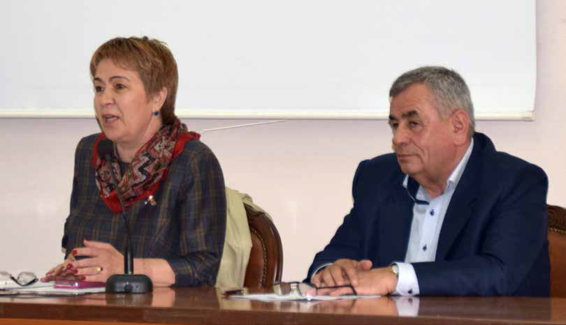 Edlira Haxhiymeri, intelektuale e përmasave kombëtare e ndërkombëtare ...