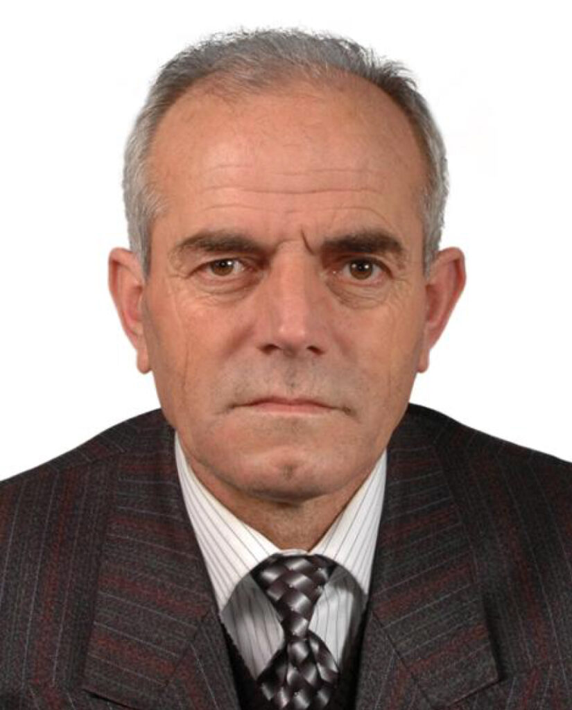 Prof. Adem Bunguri zgjidhet anëtar i Akademisë së Shkencave – RRUGA E ...